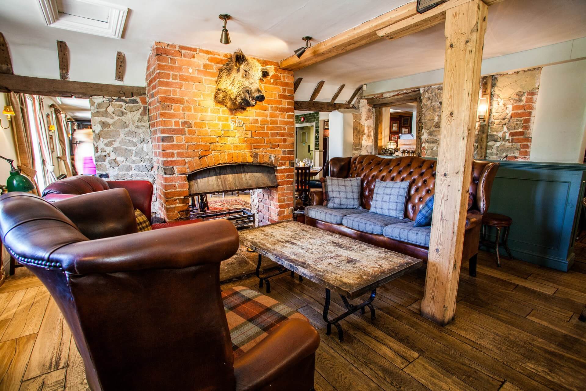 The Links Tavern - Fuller's Pub and Restaurant in Liphook